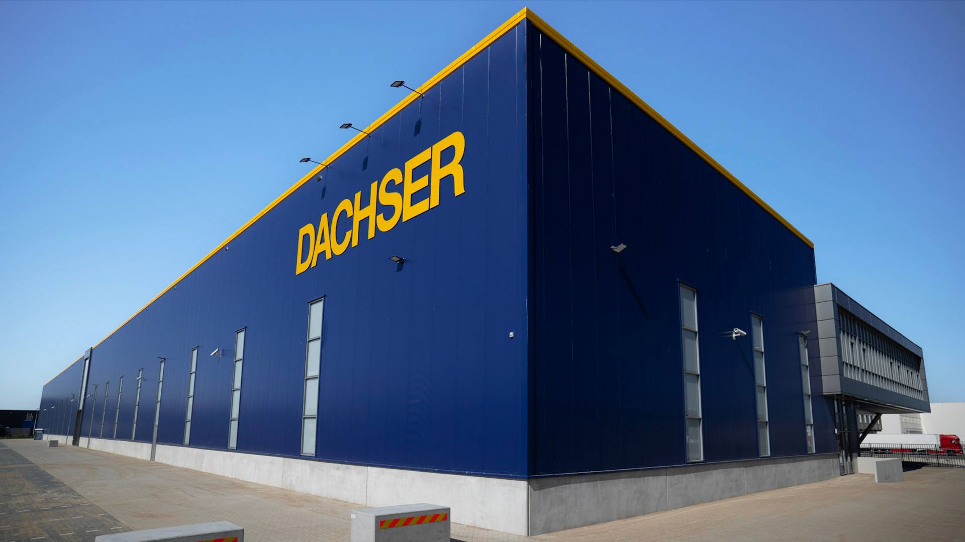 Dachser in Waddinxveen neemt nieuw warehouse in gebruik • Transporama